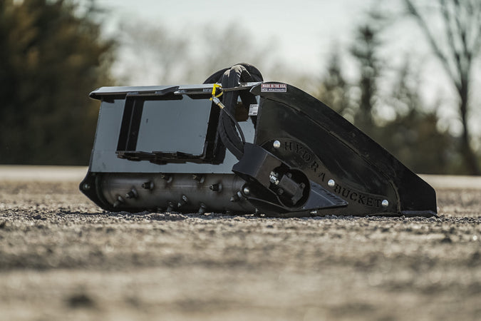 CMP HYDRA BUCKET FOR SKID STEER BUILT IN HARLEY RAKE – Mid-Isle Equipment