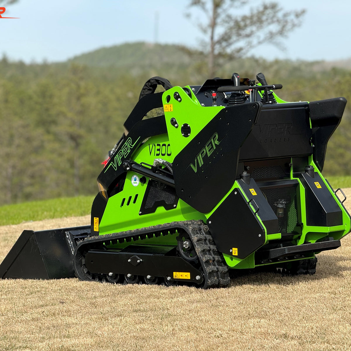 2025 Viper V1300X Mini Skid Track Loader – Mid-Isle Equipment